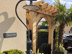 Solid Oak Garden Arches - Oak Timber Structures